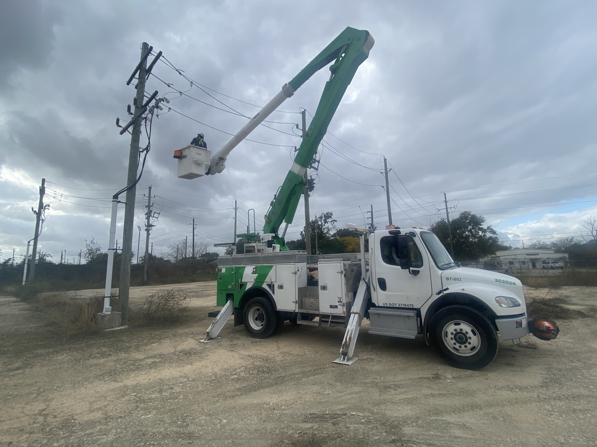 NETA Certified Electrical Testing | Spark Testing